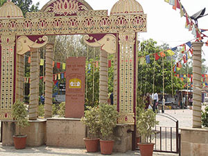 Dilli Haat │India Tourism│Delhi Tourism│Delhi Attractions│Delhi Tours....
