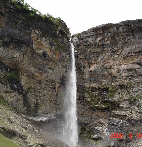 visit the sissu water fall !!!!!! - India Travel Forum | IndiaMike.com